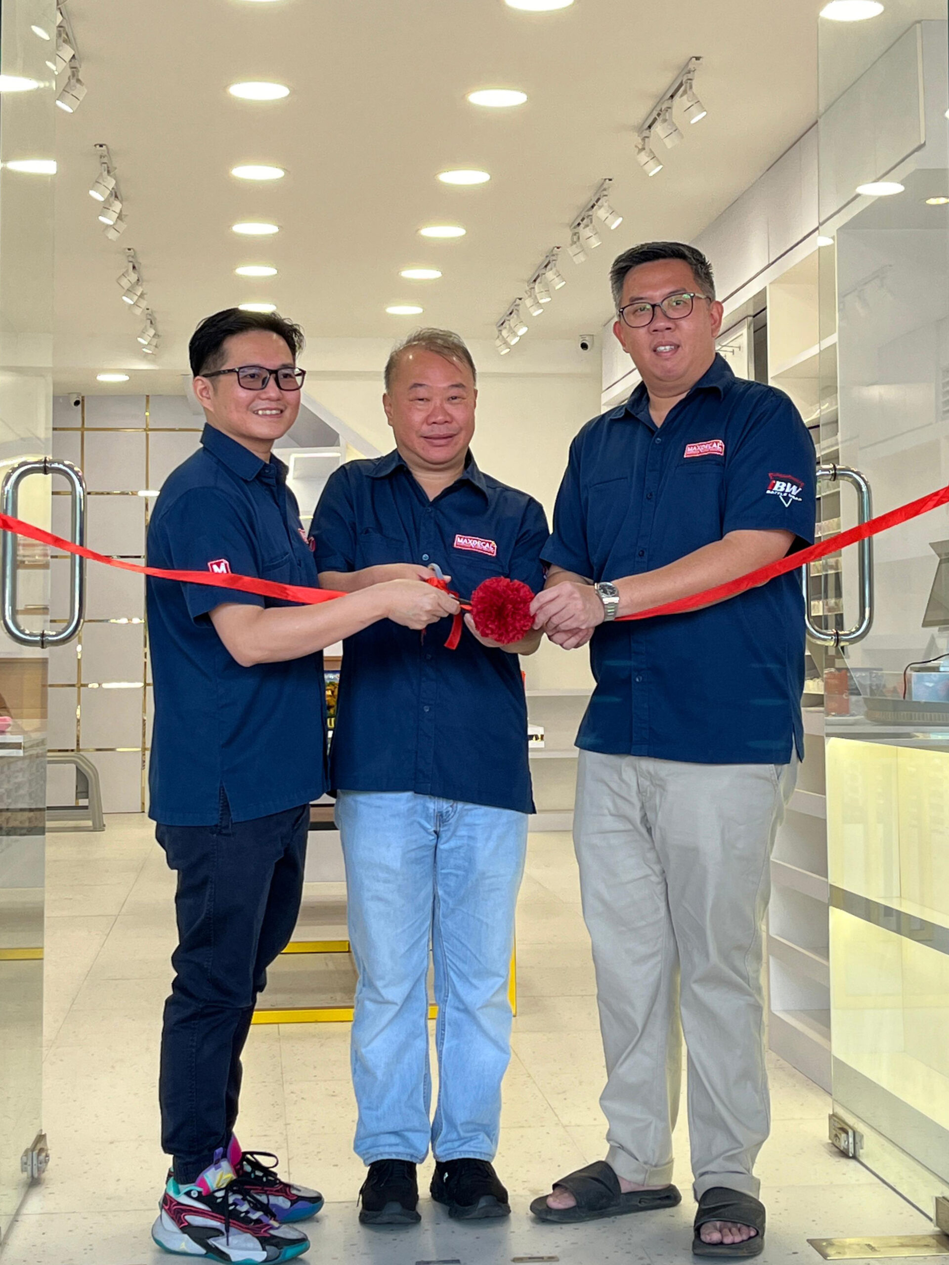 Announcing The First Maxdecal Store in Indonesia – MAXDECAL ...